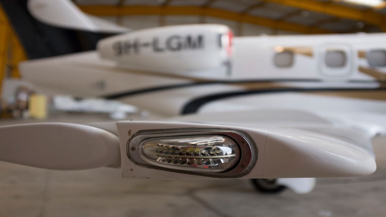 Who are the leading innovators in aircraft anti-collision systems for ...
