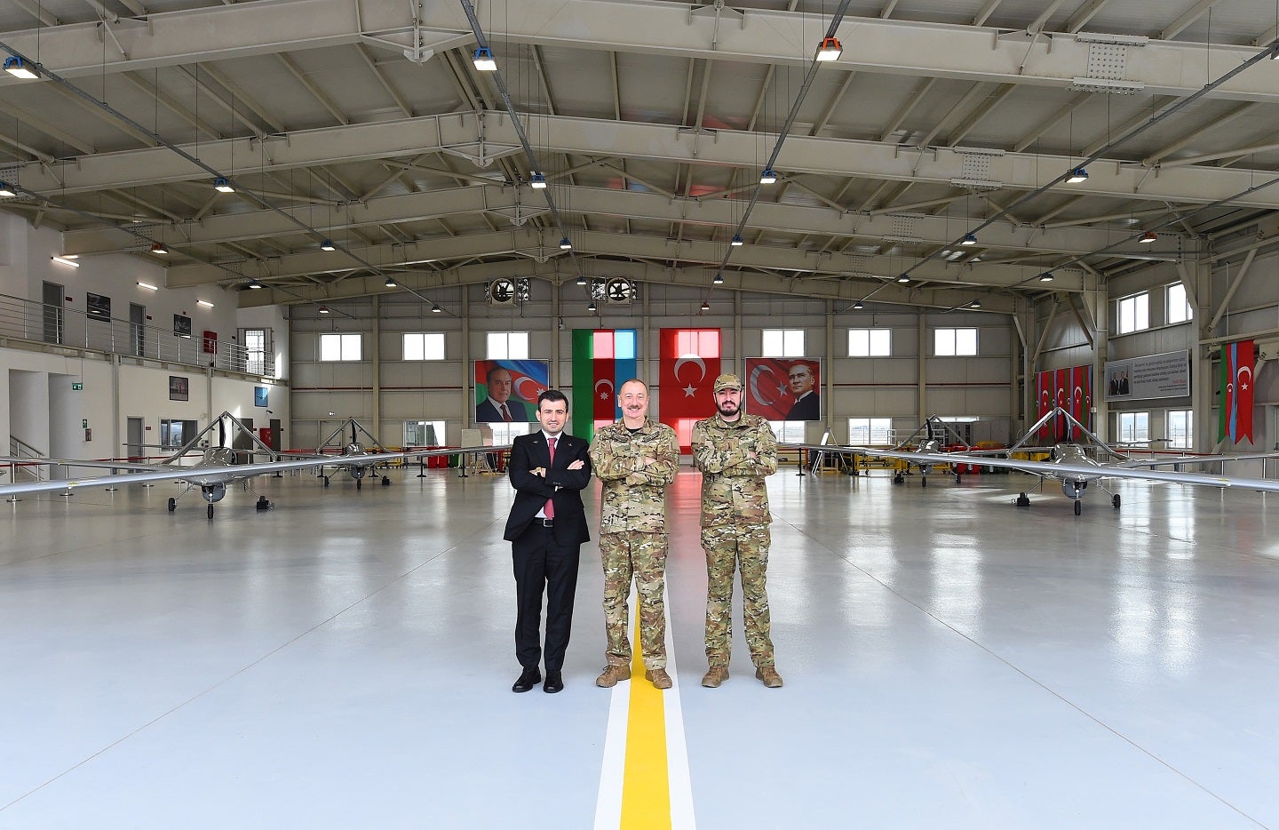 Azerbaijan unveils facilities for new Akinci drone programme - Airforce ...