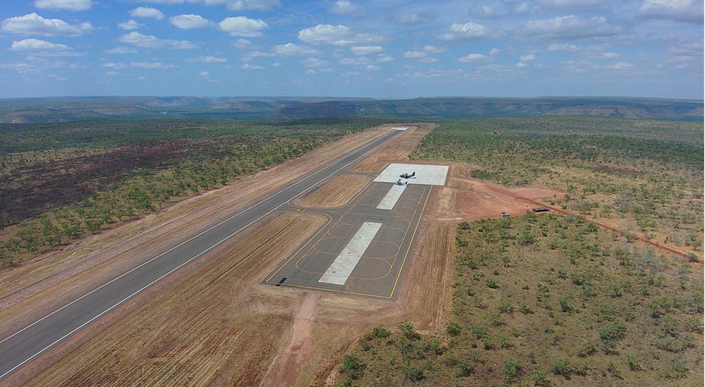 Australia upgrade Northern Territory airstrip with US support ...